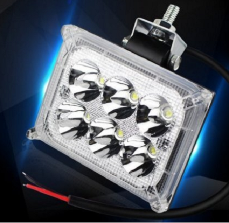 Led reflektor/far za auto - Mali Ali